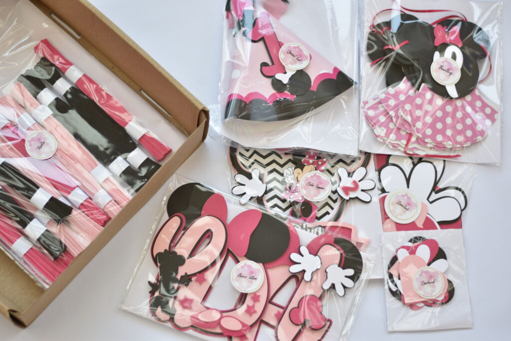 CLASSIC – MINNIE PARTY BOX - Artzone